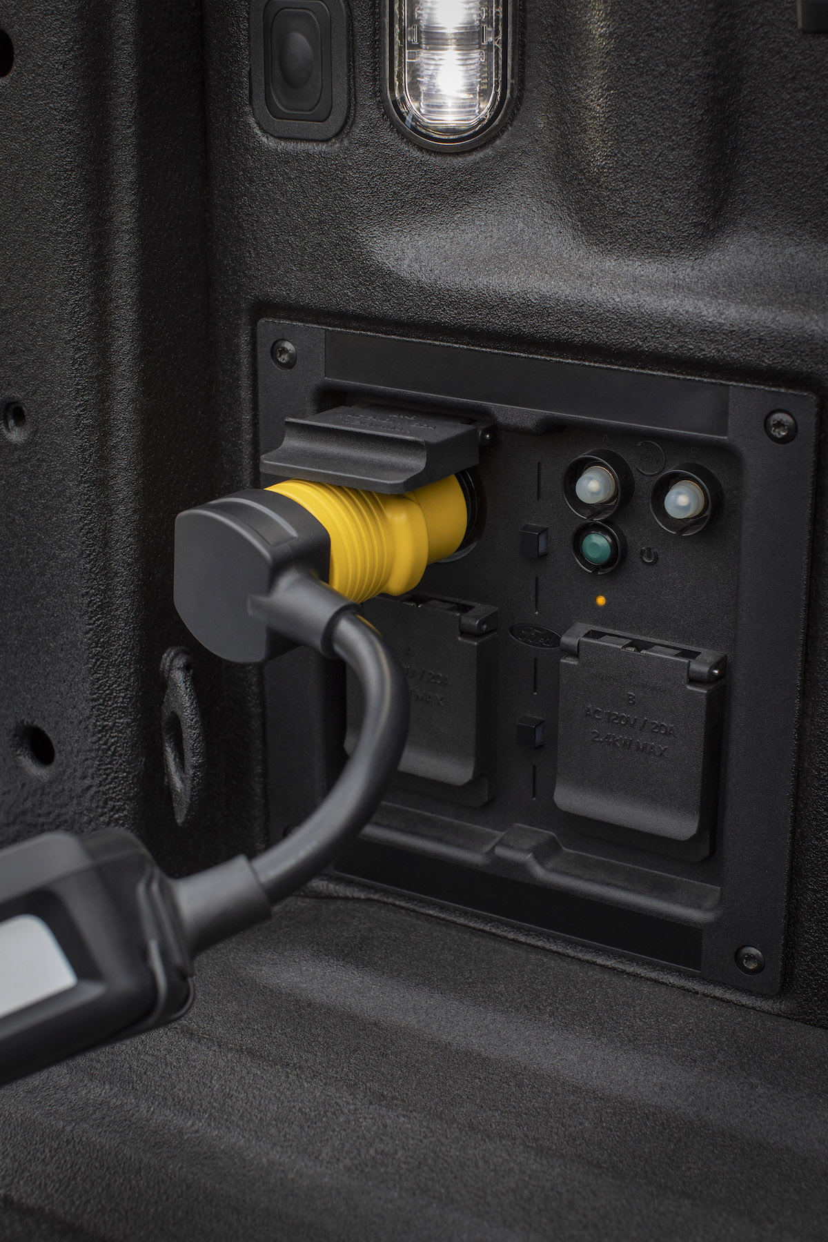 Ford F-150 Lightning - powerbank na kołach